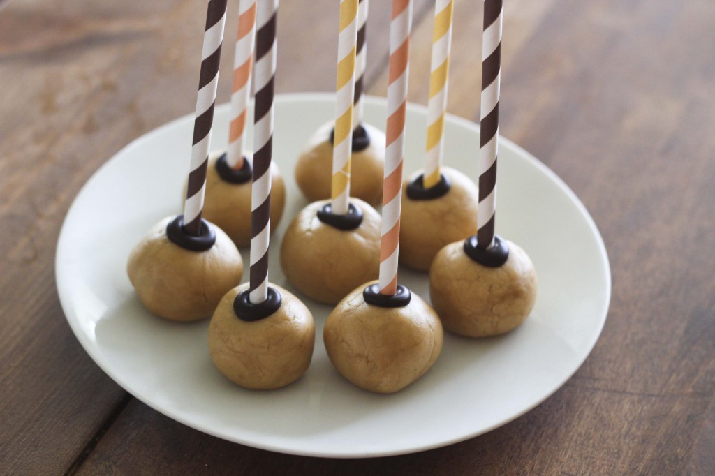 No Bake Peanut Butter Cake Pops - Honeybear Lane