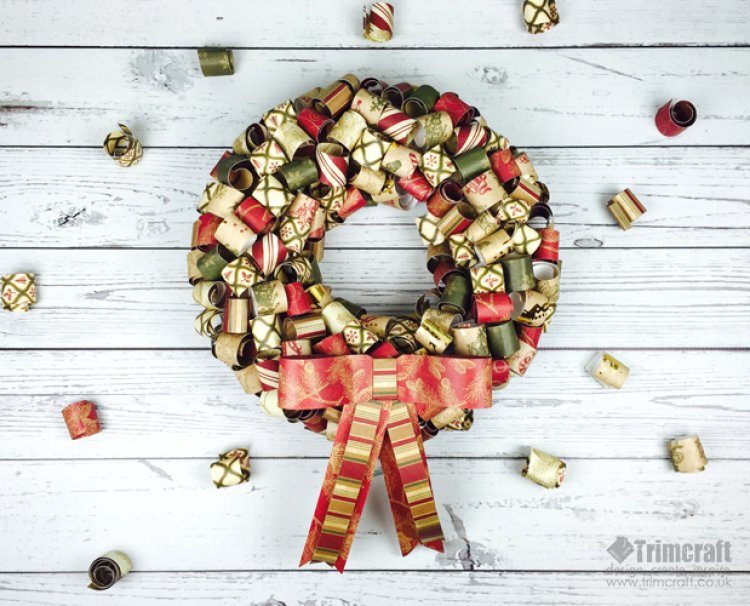 20 Of The Best Holiday Wreaths - Honeybear Lane