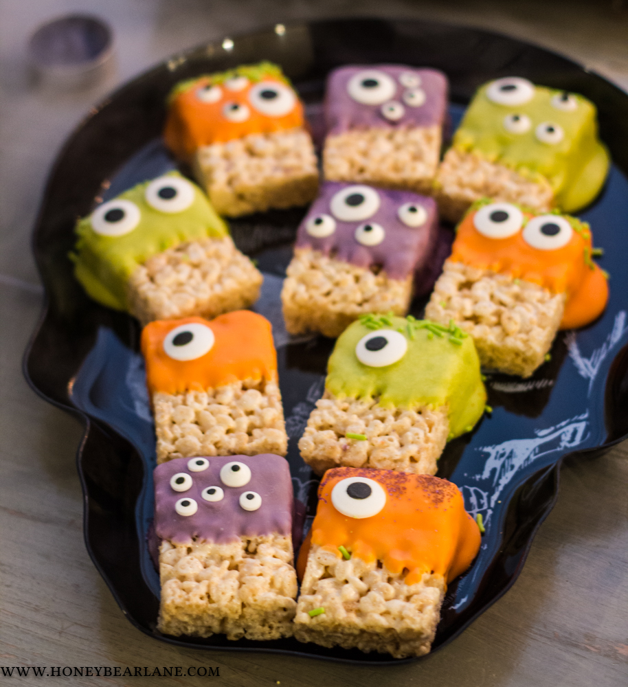 8 Steps to an Epic Halloween Party - Honeybear Lane