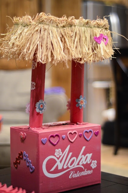 25 Cute and Creative Valentines Box Ideas For Kids - Honeybear Lane