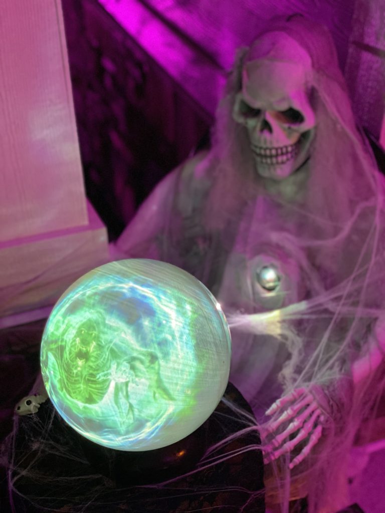 Make Your Own Halloween Crystal Ball - Honeybear Lane