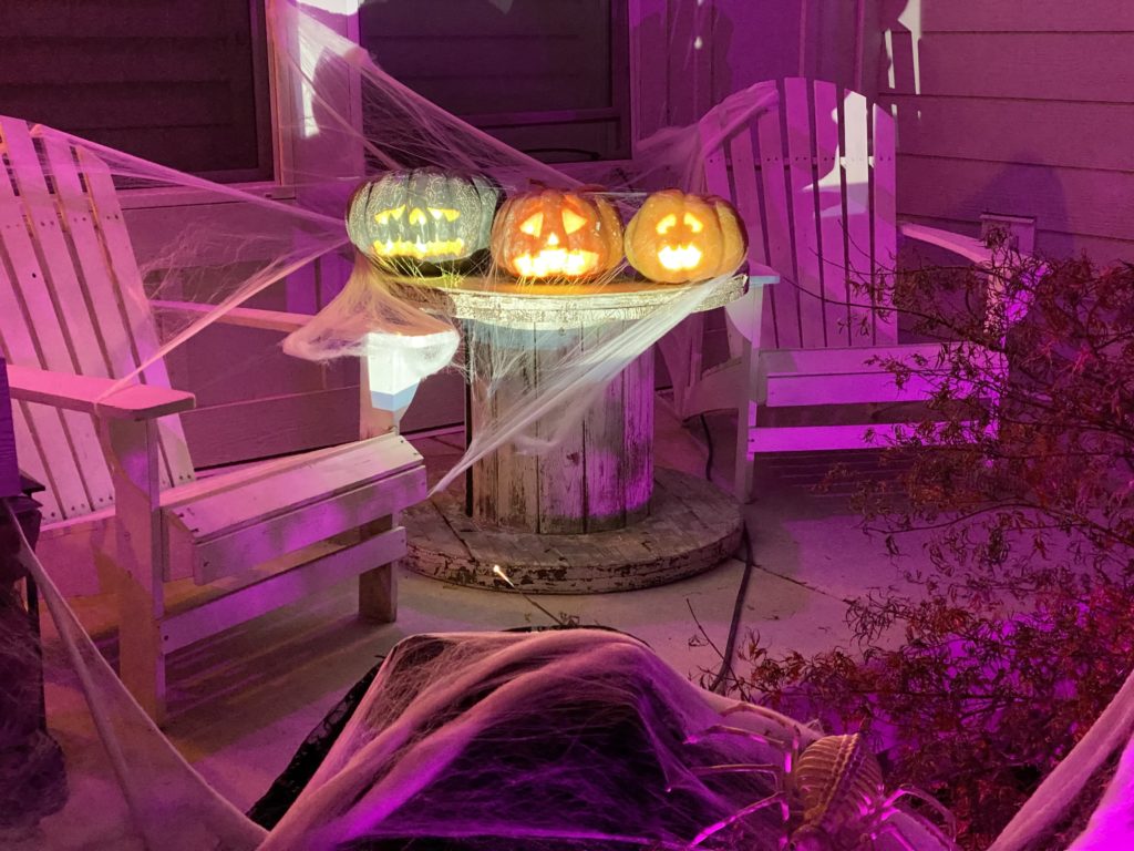 Make Your Own Halloween Crystal Ball - Honeybear Lane